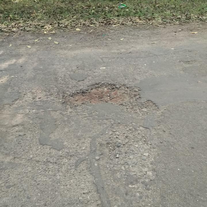 Potholes and Roads Instance Segmentation Object Detection Dataset (v5 ... Potholes and Roads Instance Segmentation Object Detection Dataset (v5 ...