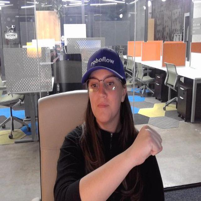 Rock Paper Scissors Sxsw Object Detection Dataset V11 Yolov8n 100epochs By Roboflow